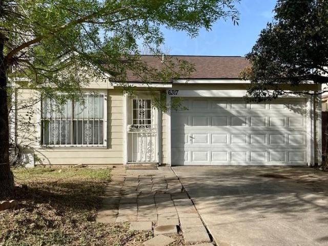 2 Bedroom Home for Rent at 6317 Village Clb, San Antonio, TX 78250 Hidden Meadow