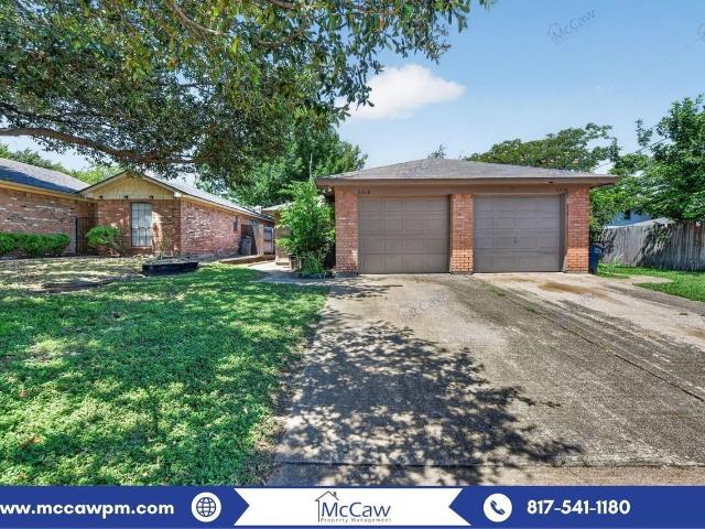 2 Bedroom Home for Rent at 6310 Peggy Dr, Fort Worth, TX 76133 Woodmont
