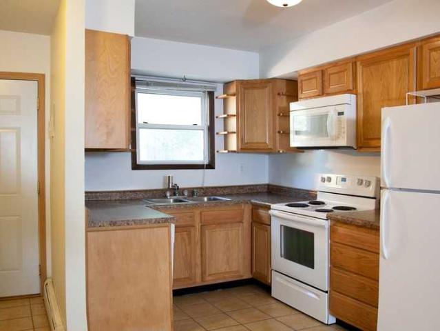 2 Bedroom Home for Rent at 637 13th St S #14, Hudson, WI 54016