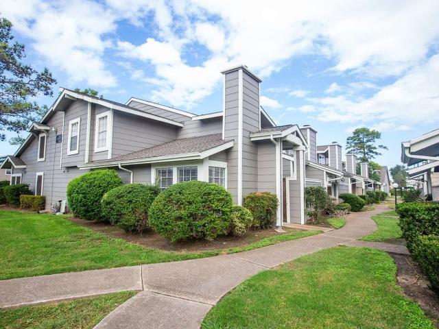 2 Bedroom Home for Rent at 6392 Peacock Hills Dr, Houston, TX 77035 Greater Fondren Southwest