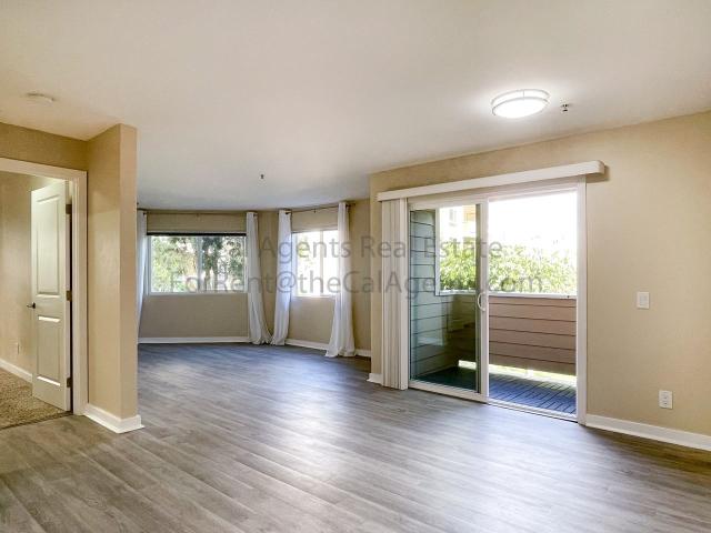 2 Bedroom Home for Rent at 6400 Christie Ave #2220, Emeryville, CA 94608