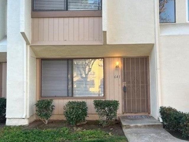 2 Bedroom Home for Rent at 641 Buckboard Ct, Brea, CA 92821