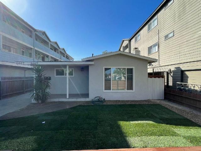 2 Bedroom Home for Rent at 6667 Hammond Ave, Long Beach, CA 90805 Ramona Park