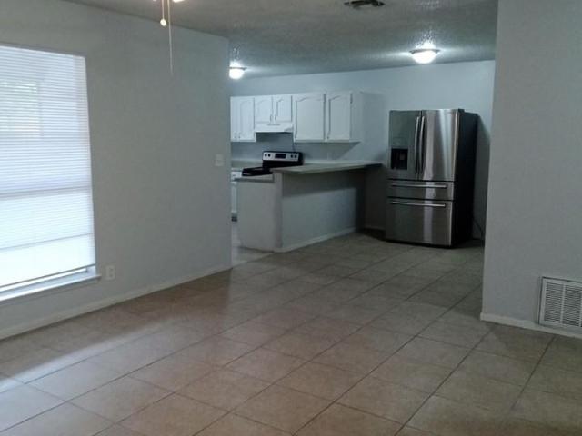 2 Bedroom Home for Rent at 6811 Oldham, San Antonio, TX 78239
