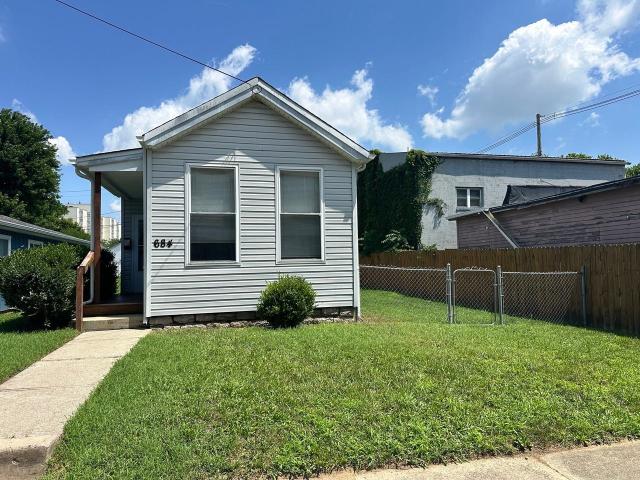 2 Bedroom Home for Rent at 684 Williams Ave #1, Hamilton, OH 45015