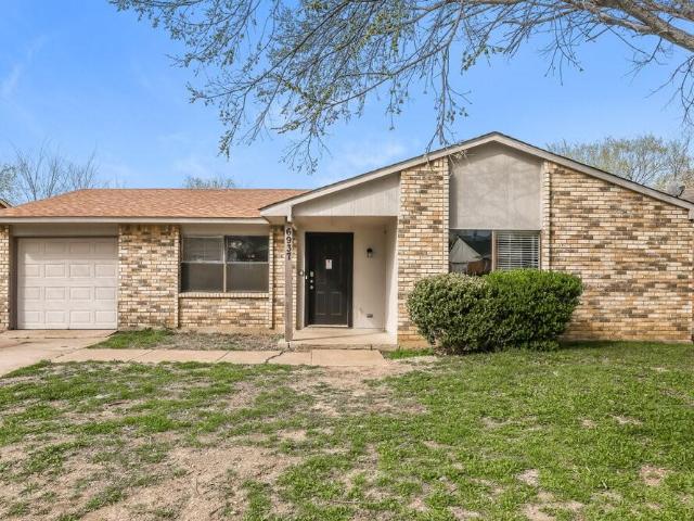 2 Bedroom Home for Rent at 6937 Sandybrook Dr, Fort Worth, TX 76120 Sandybrook