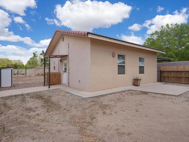 2 Bedroom Home for Rent at 707 Alameda Blvd Nw, North Valley, NM 87114 Alamedan Valley