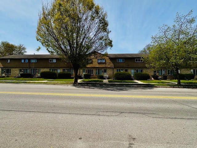 2 Bedroom Home for Rent at 70 Crocker Blvd, Mount Clemens, MI 48043
