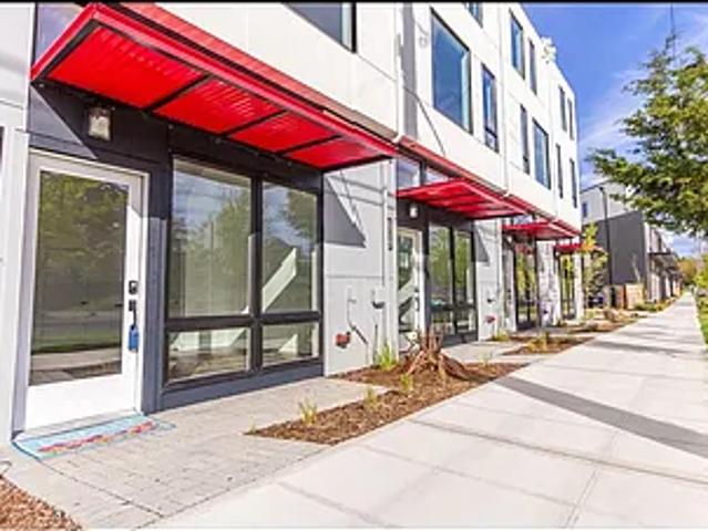 2 Bedroom Home for Rent at 7108 Beacon Ave S #7108, Seattle, WA 98108 South Beacon Hill