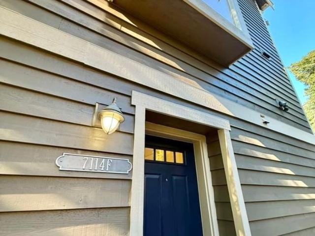 2 Bedroom Home for Rent at 7114 California Ave Sw #F, Seattle, WA 98136 Gatewood