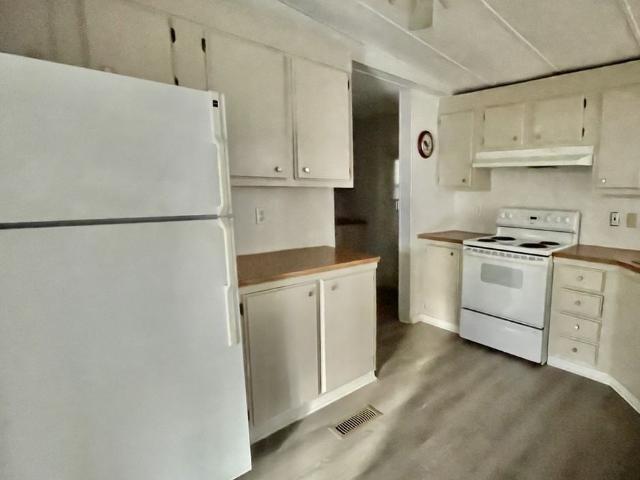 2 Bedroom Home for Rent at 7111 142nd Ave N #NA, Largo, FL 33771