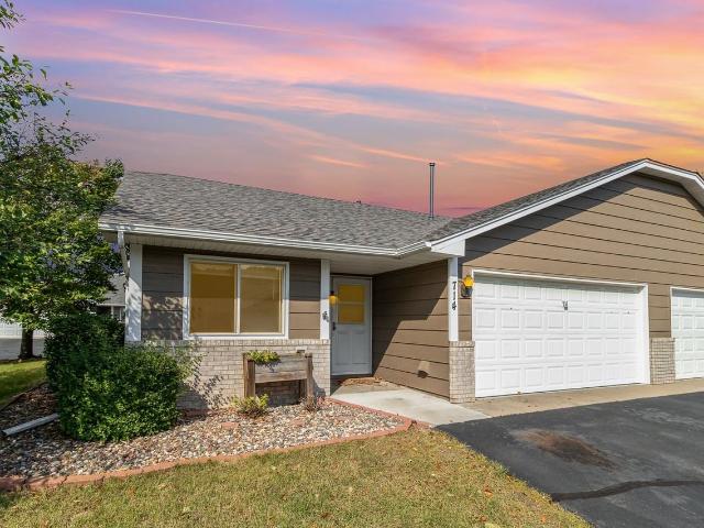 2 Bedroom Home for Rent at 714 Auburn Pl Nw, Elk River, MN 55330