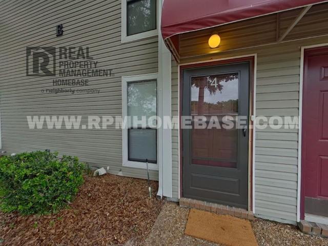 2 Bedroom Home for Rent at 7171 N 9th Ave #E4, Pensacola, FL 32504