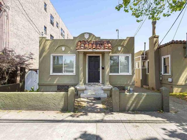 2 Bedroom Home for Rent at 731 Central Ave, Alameda, CA 94501