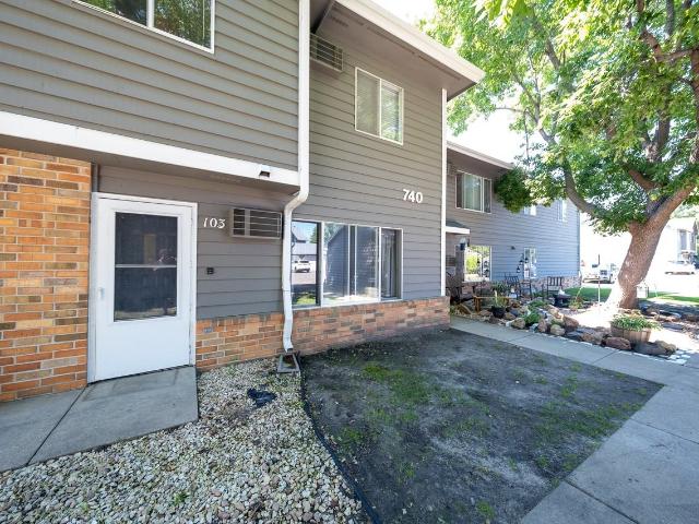 2 Bedroom Home for Rent at 740 W Village Rd #103, Chanhassen, MN 55317