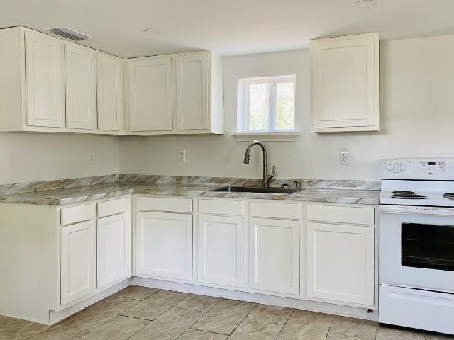 2 Bedroom Home for Rent at 7527 Douglas St #B, Spanish Fort, AL 36527