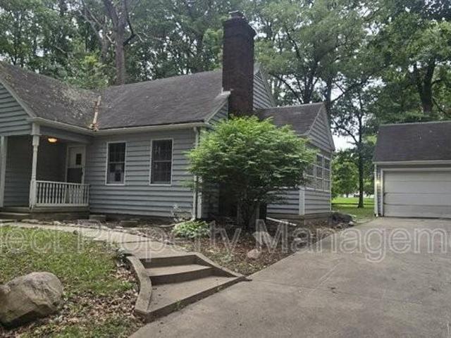 2 Bedroom Home for Rent at 7532 W Jefferson Blvd, Fort Wayne, IN 46804