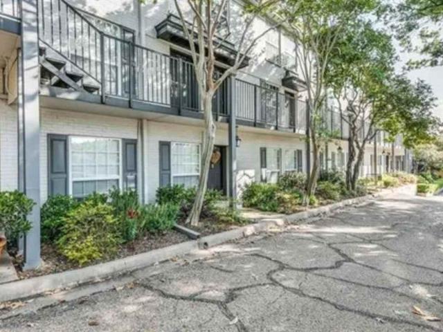2 Bedroom Home for Rent at 7815 Royal Ln, Dallas, TX 75230 Hillcrest Forest