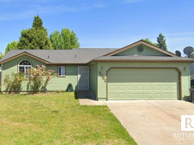2 Bedroom Home for Rent at 8062 25th St, White City, OR 97503