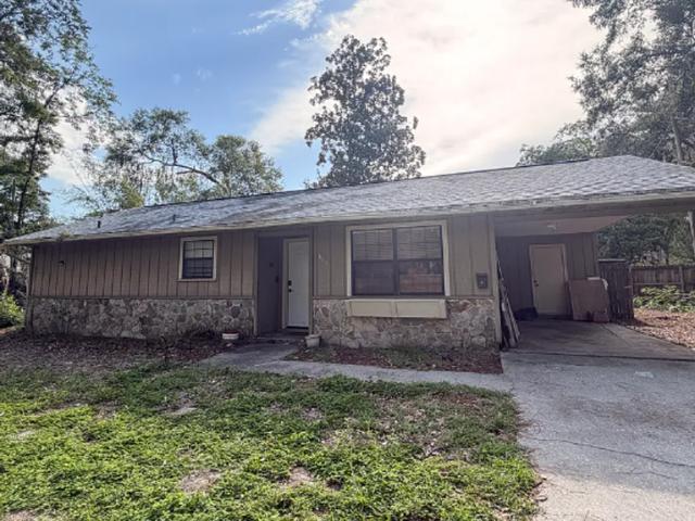 2 Bedroom Home for Rent at 806 Ne 7th St, Gainesville, FL 32601 Duckpond