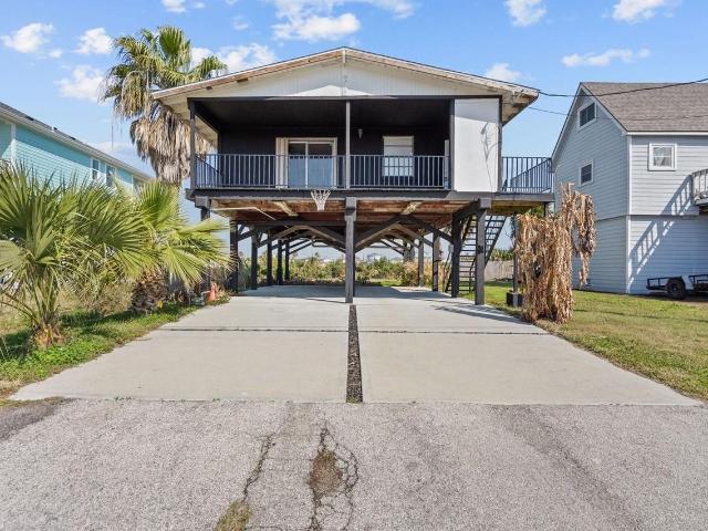 2 Bedroom Home for Rent at 810 93rd St, Galveston, TX 77554
