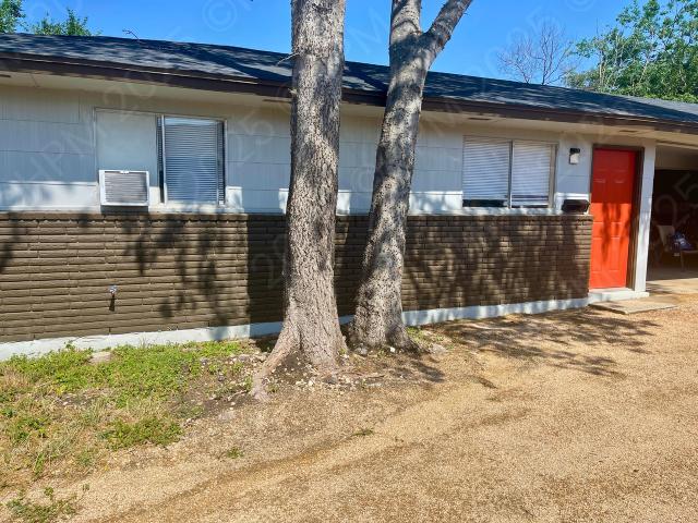 2 Bedroom Home for Rent at 813 John Adams Dr, San Antonio, TX 78228 Donaldson Terrace