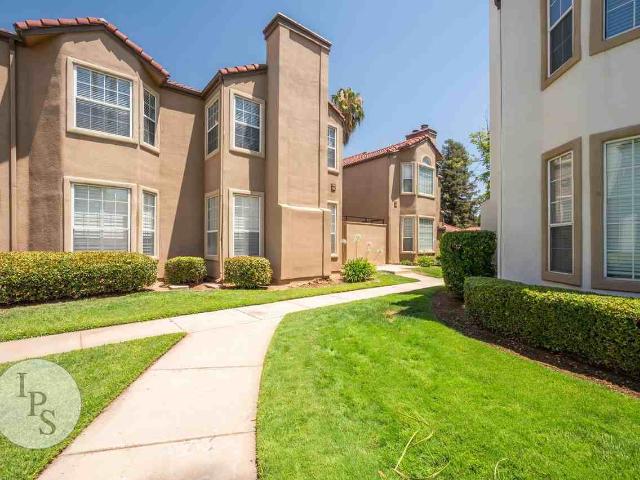 2 Bedroom Home for Rent at 8153 N Cedar Ave #126, Fresno, CA 93720 Woodward Park