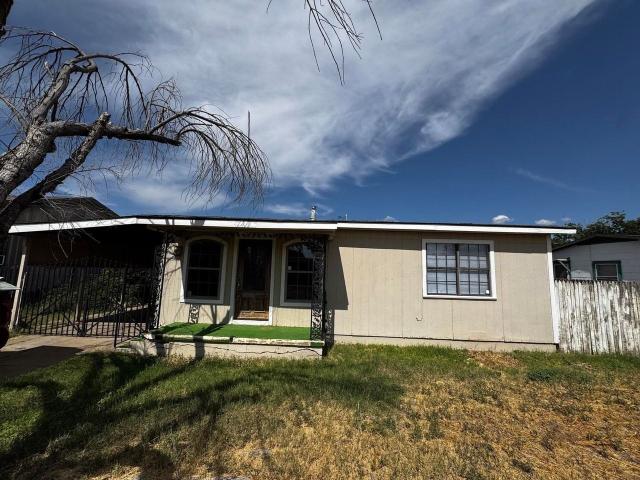 2 Bedroom Home for Rent at 815 Fall Ave, Odessa, TX 79763