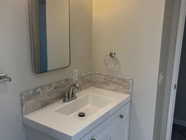 2 Bedroom Home for Rent at 816 E Washington Ave #A, Escondido, CA 92025 Central Escondido