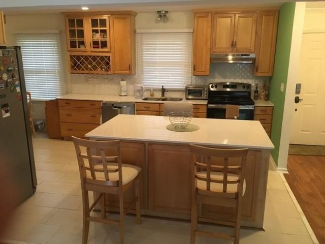 2 Bedroom Home for Rent at 8321 County Downs Ln, Charlotte, NC 28270 Sardis Forest