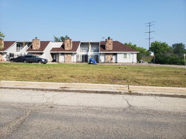 2 Bedroom Home for Rent at 8331 W Northridge Ct, Milwaukee, WI 53223 Northridge