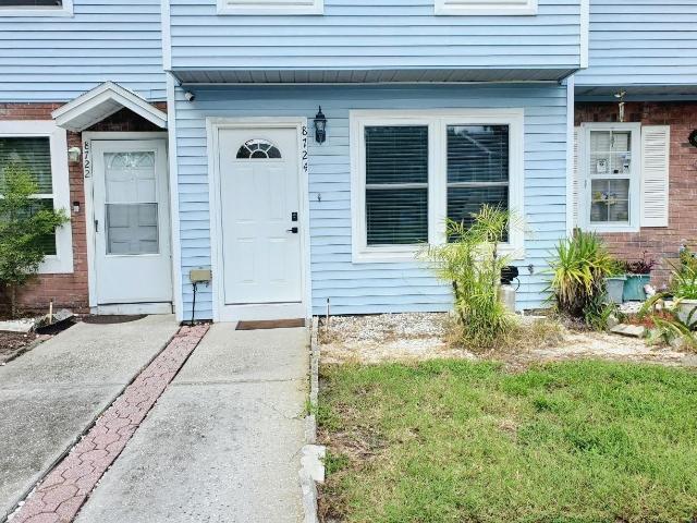 2 Bedroom Home for Rent at 8724 Cobbler Pl, Town 'n' Country, FL 33615 Copperfield
