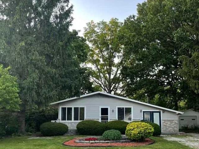 2 Bedroom Home for Rent at 902 E Burkwood Dr, Urbana, IL 61801