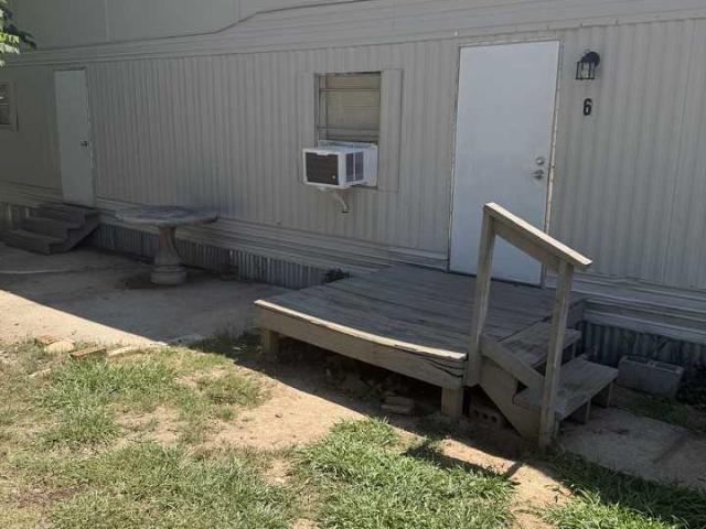 2 Bedroom Home for Rent at 923 W Lee Rd #6, Taylors, SC 29687