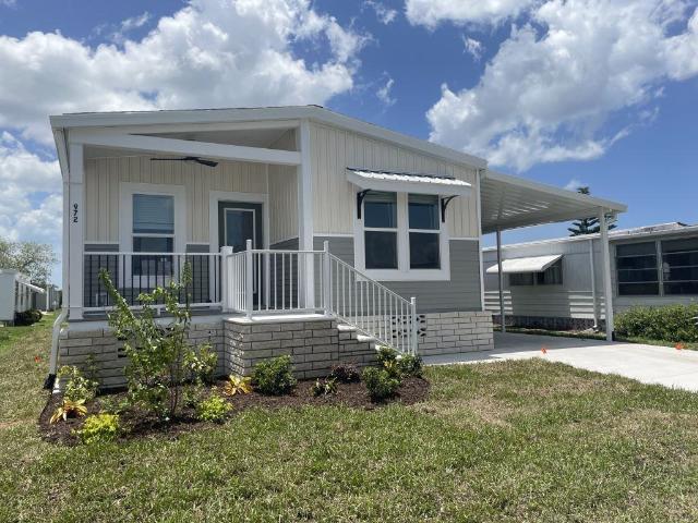2 Bedroom Home for Rent at 972 Xanadu E, Venice, FL 34285