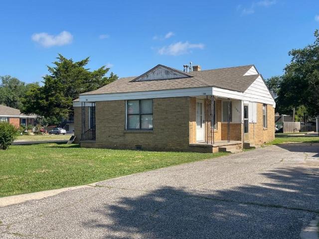 2 Bedroom Home for Rent at 1003 Arkansas St, Norman, OK 73071