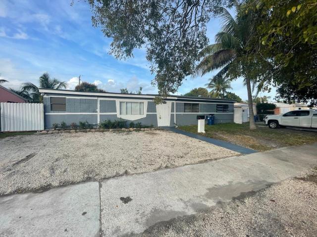 2 Bedroom Home for Rent at 1011 Northwest 195th Street, Miami Gardens, FL 33169 Norwood