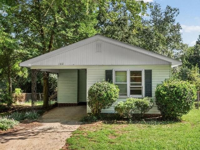 2 Bedroom Home for Rent at 102 Pierce St, Carrollton, GA 30117