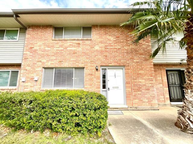 2 Bedroom Home for Rent at 103 West Silversands Drive #103, San Antonio, TX 78216 Greater Harmony Hils