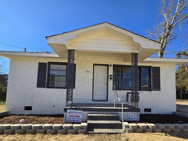2 Bedroom Home for Rent at 104 Merriman Ave #1, Greenwood, SC 29646