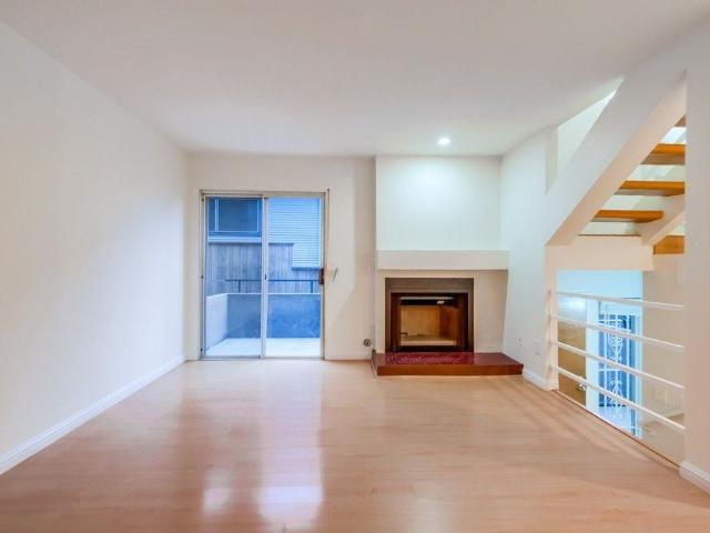 2 Bedroom Home for Rent at 1077 W Kensington Rd #3, Los Angeles, CA 90026 Greater Echo Park Elysian