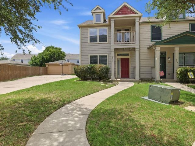 2 Bedroom Home for Rent at 10849 Astor Dr, Fort Worth, TX 76244