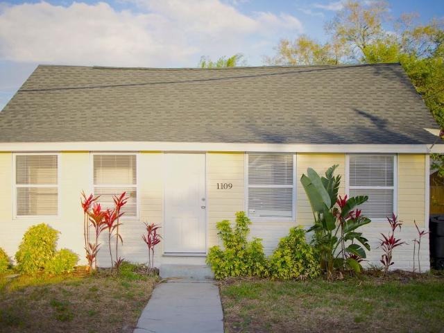 2 Bedroom Home for Rent at 1109 Blanche B Littlejohn Trl, Clearwater, FL 33755