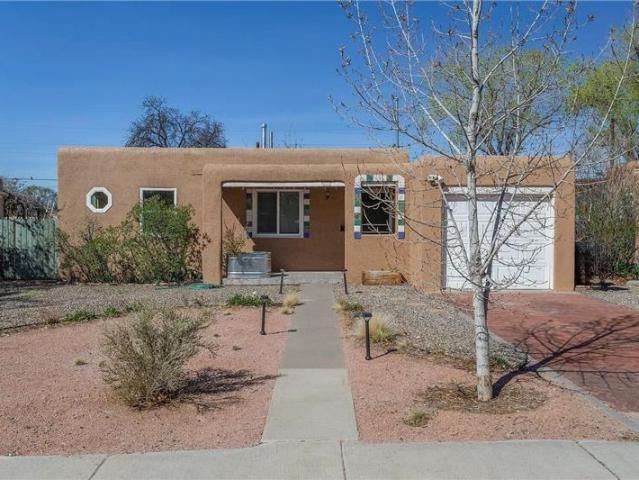 2 Bedroom Home for Rent at 1109 Lafayette Dr Ne, Albuquerque, NM 87106 Summit Park