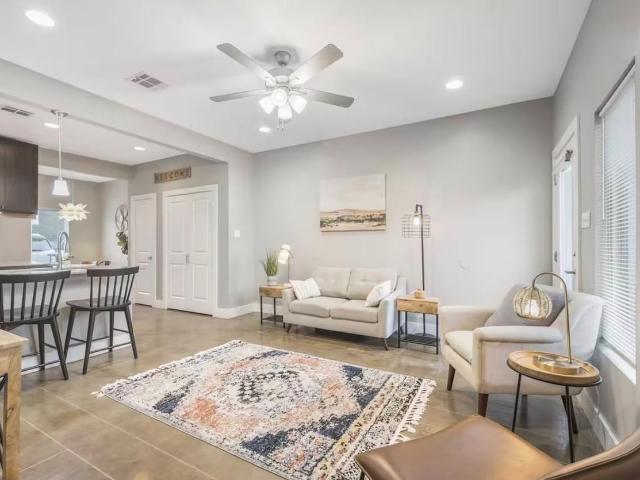 2 Bedroom Home for Rent at 113 Bayou St #107A, Lafayette, LA 70503