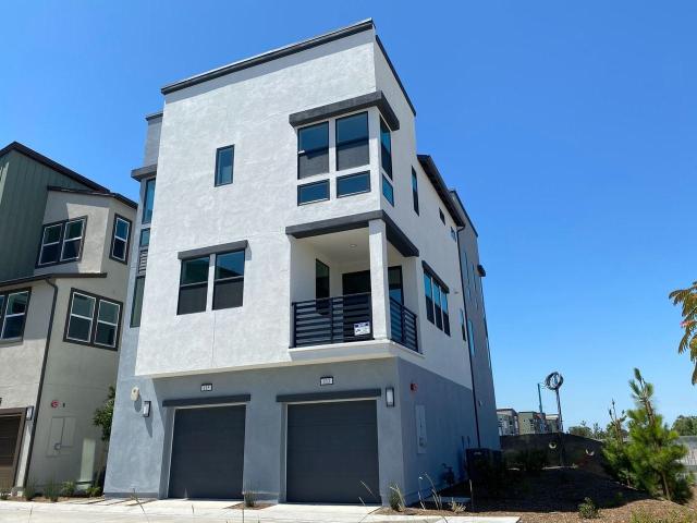2 Bedroom Home for Rent at 115 Fable, Irvine, CA 92618 Orange County Great Park