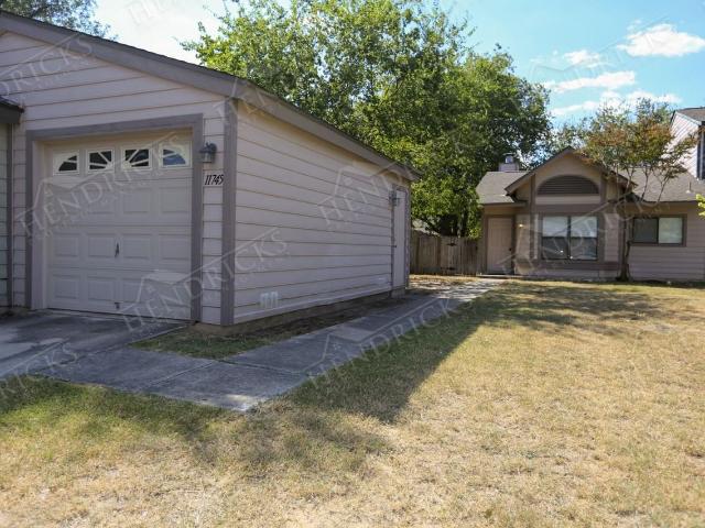 2 Bedroom Home for Rent at 11745 Spring Ridge Dr, San Antonio, TX 78249 Babcock North
