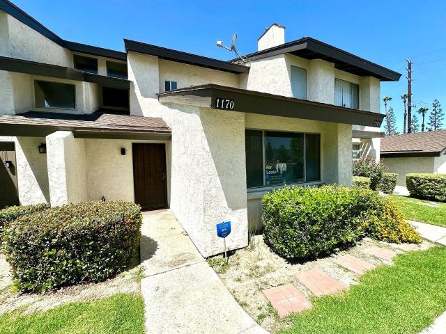 2 Bedroom Home for Rent at 1170 Mohave Dr, Colton, CA 92324 Reche Canyon