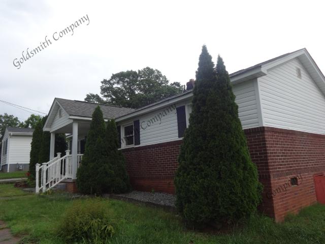 2 Bedroom Home for Rent at 11 Berea Dr, Greenville, SC 29617