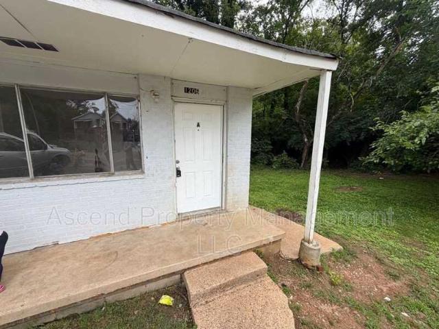 2 Bedroom Home for Rent at 1206 Sholar Ave #A, Chattanooga, TN 37406 Bushtown Highland Park